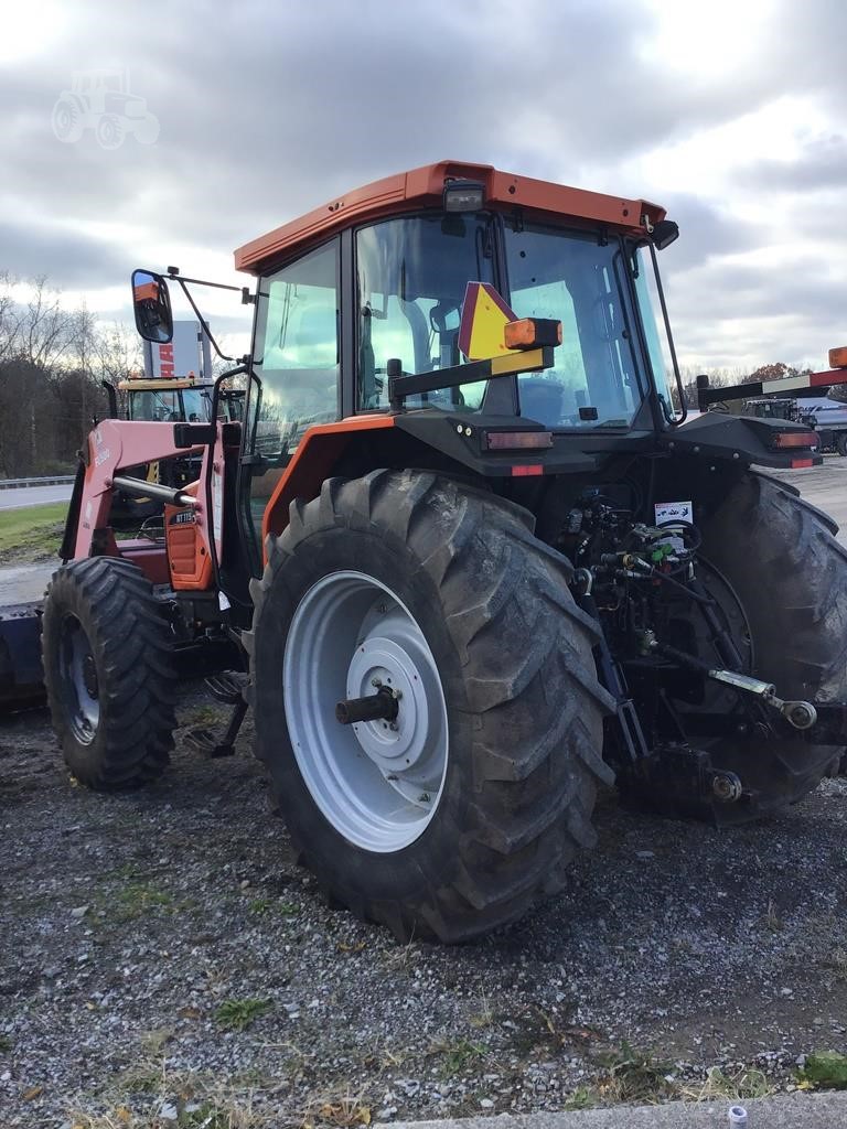 AGCO RT115 tractor information - tractordata