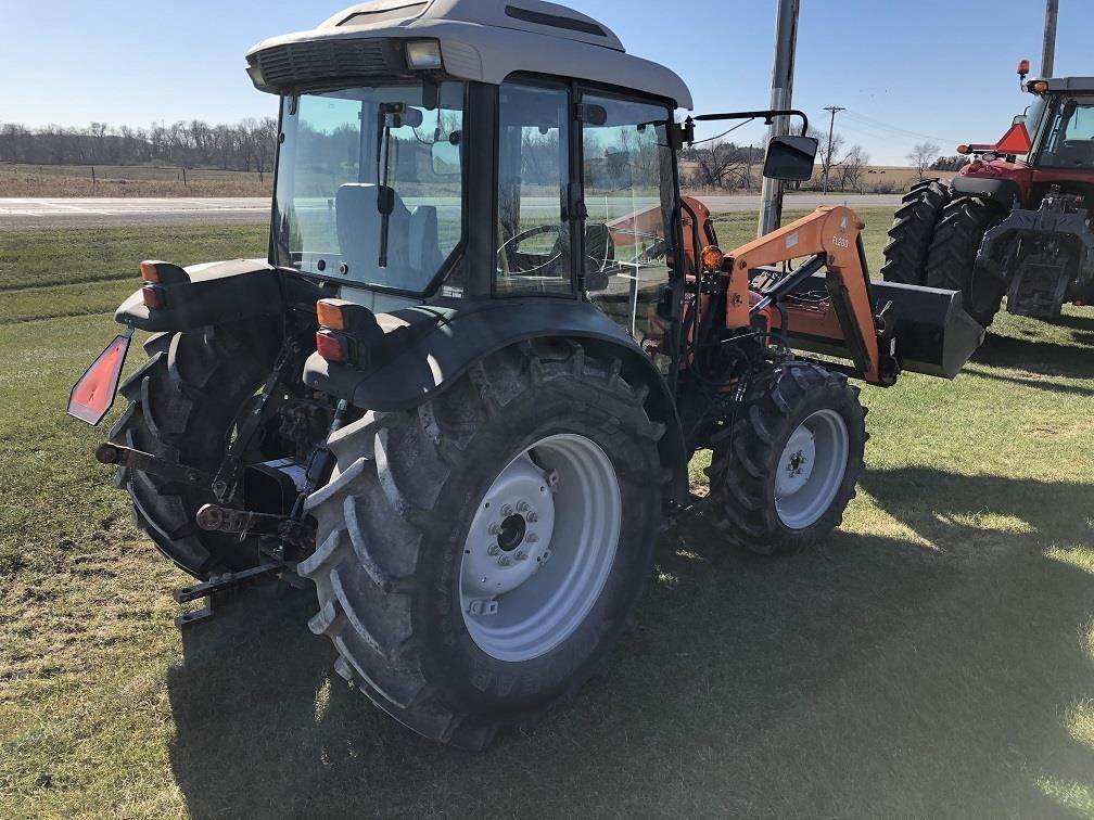 AGCO GT75 tractor information - tractordata