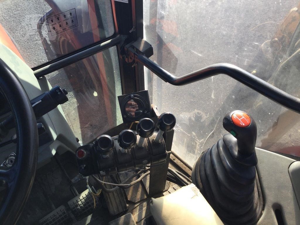 AGCO RT95 tractor information - tractordata